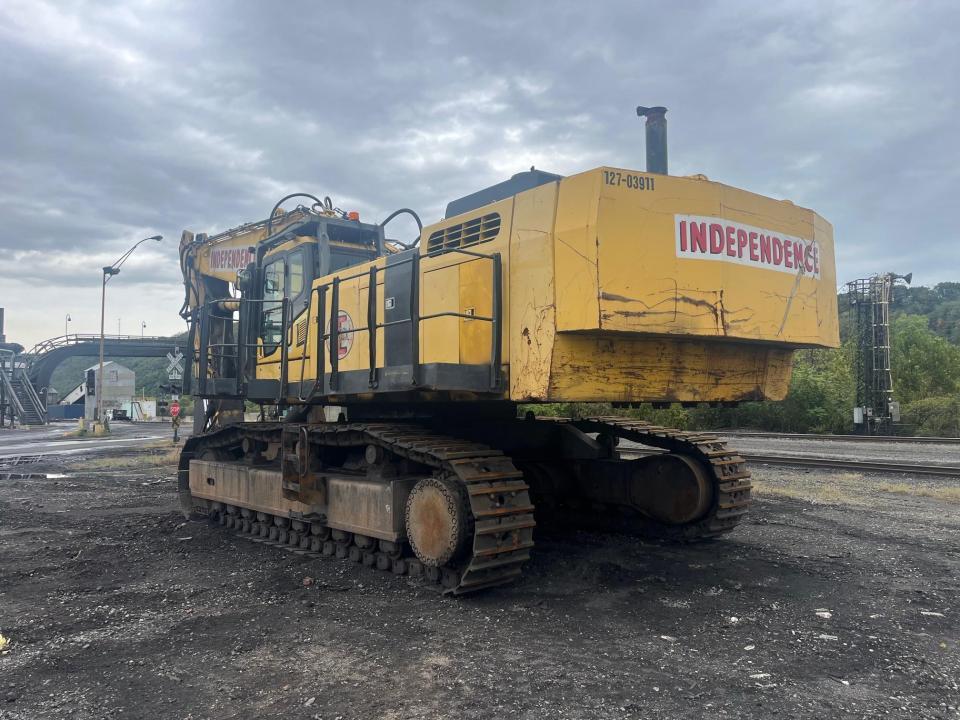 2007 Komatsu PC1250LC-8 - Independence Excavating: Construction & Heavy ...