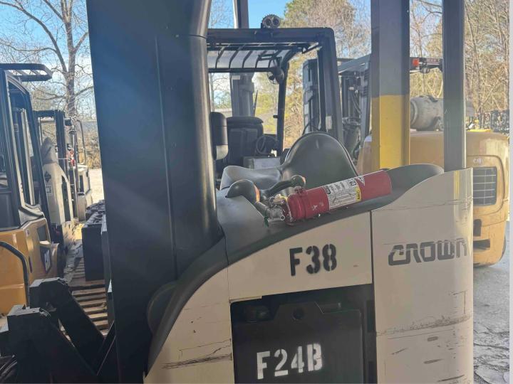 2011 Crown RR5725-45 - undefined | The Bailey Company