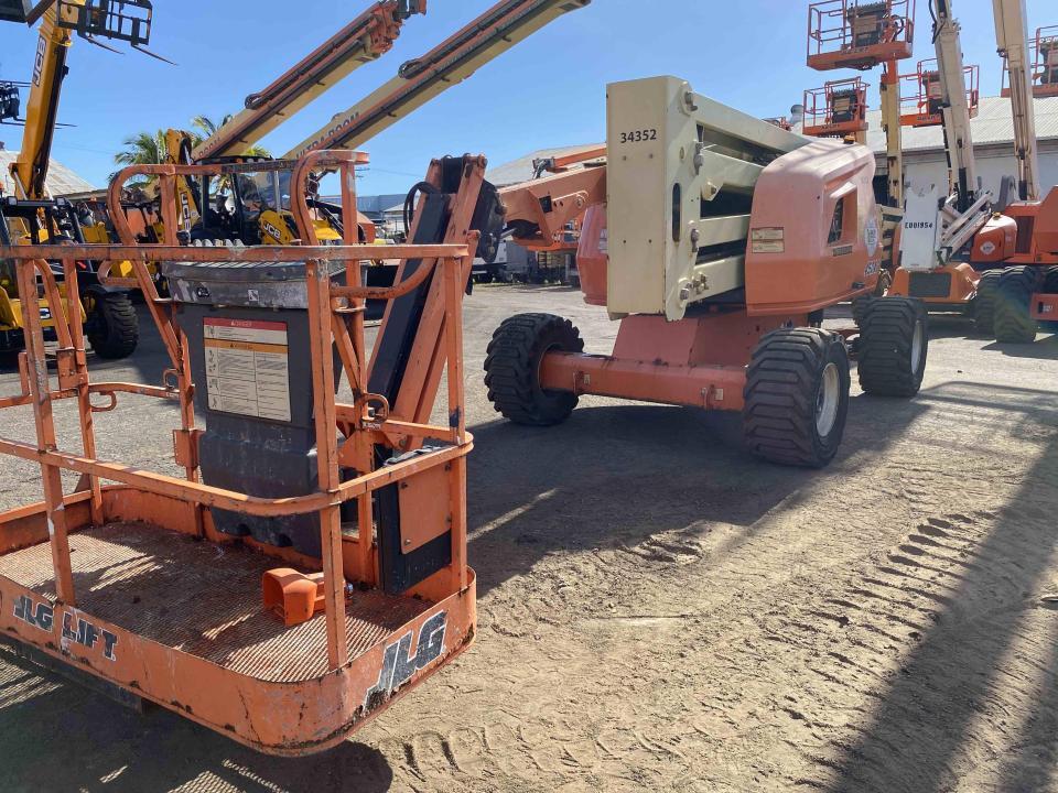 Search | Bacon Universal